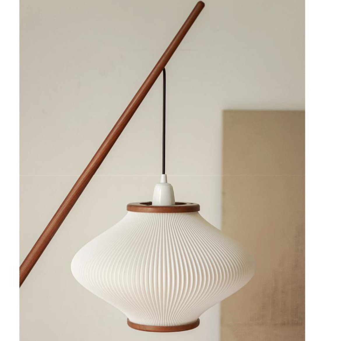 Moonlit Lantern Floor Lamp – Urbanesta.Co